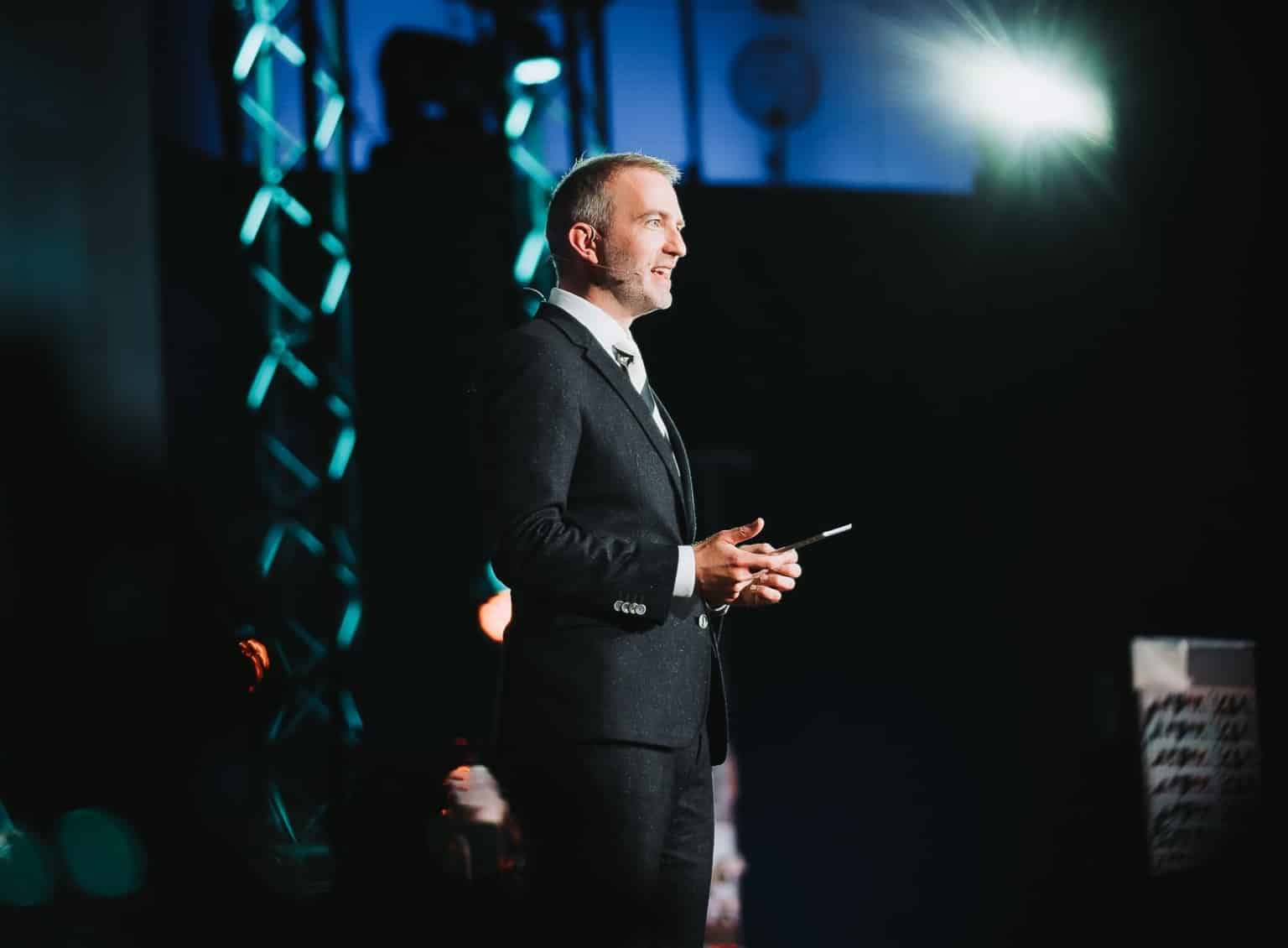 Debatrix. Alleen voor leiders die écht willen overtuigen.